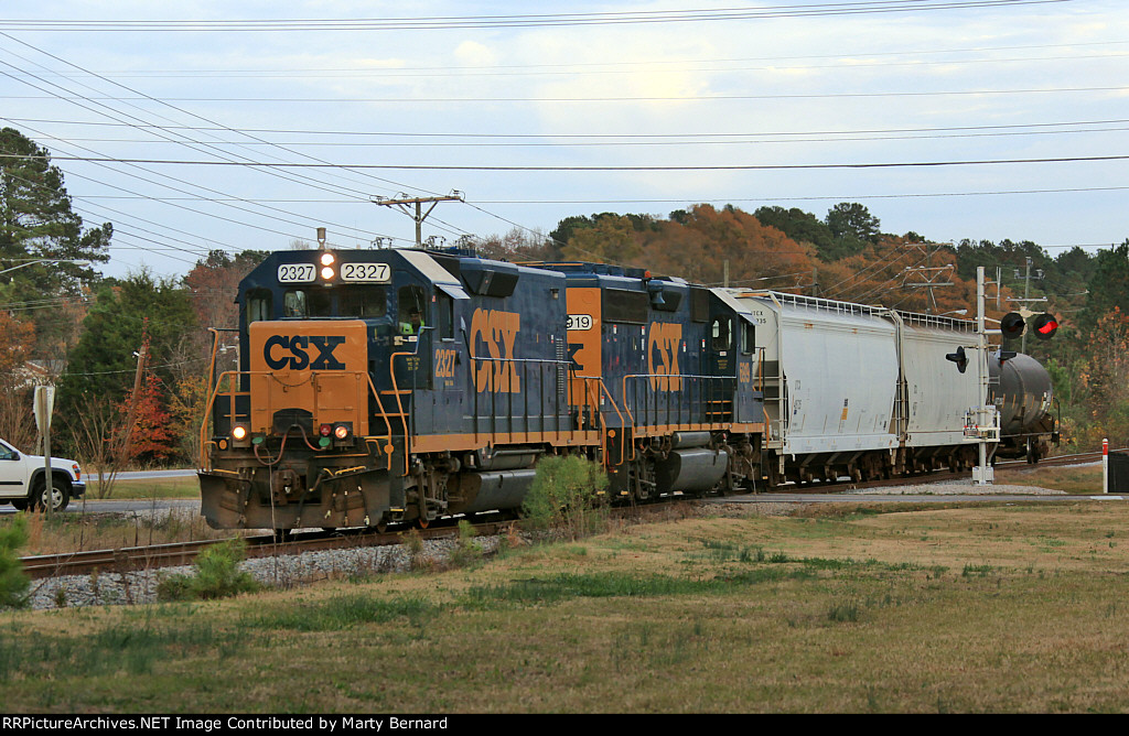 CSX Road Slug 2327 and Mother 6916